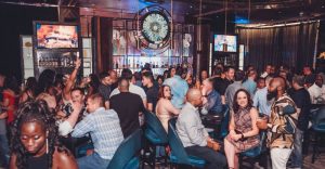 What to Wear in Las Vegas for Every Occasion (Dress Code)